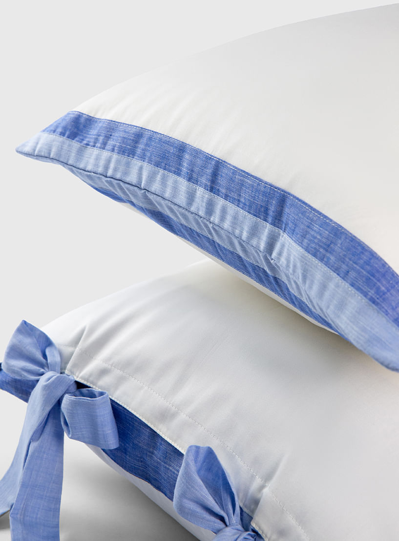 Fronha Laços e Viés Duo Azul - Branco.Casa