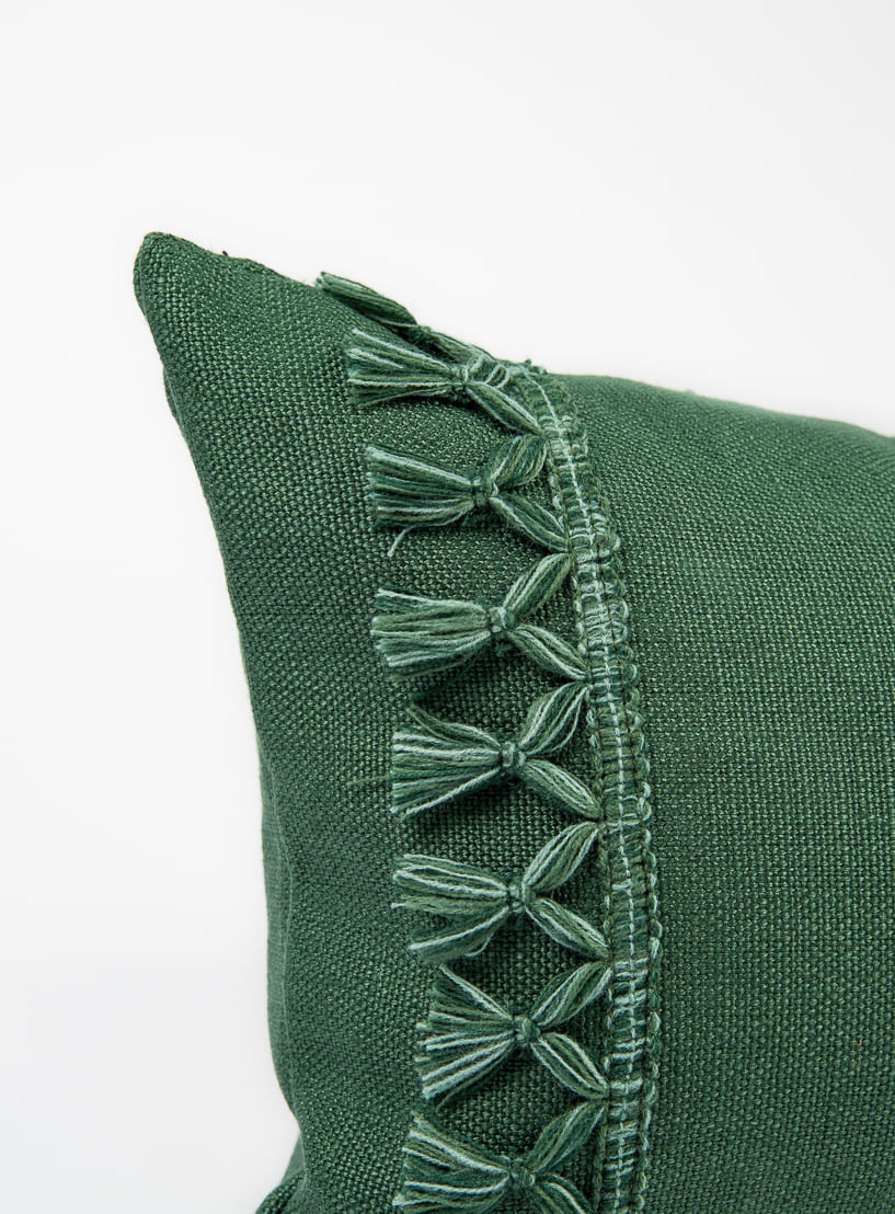 Almofada franja Verde Escuro - Branco.Casa